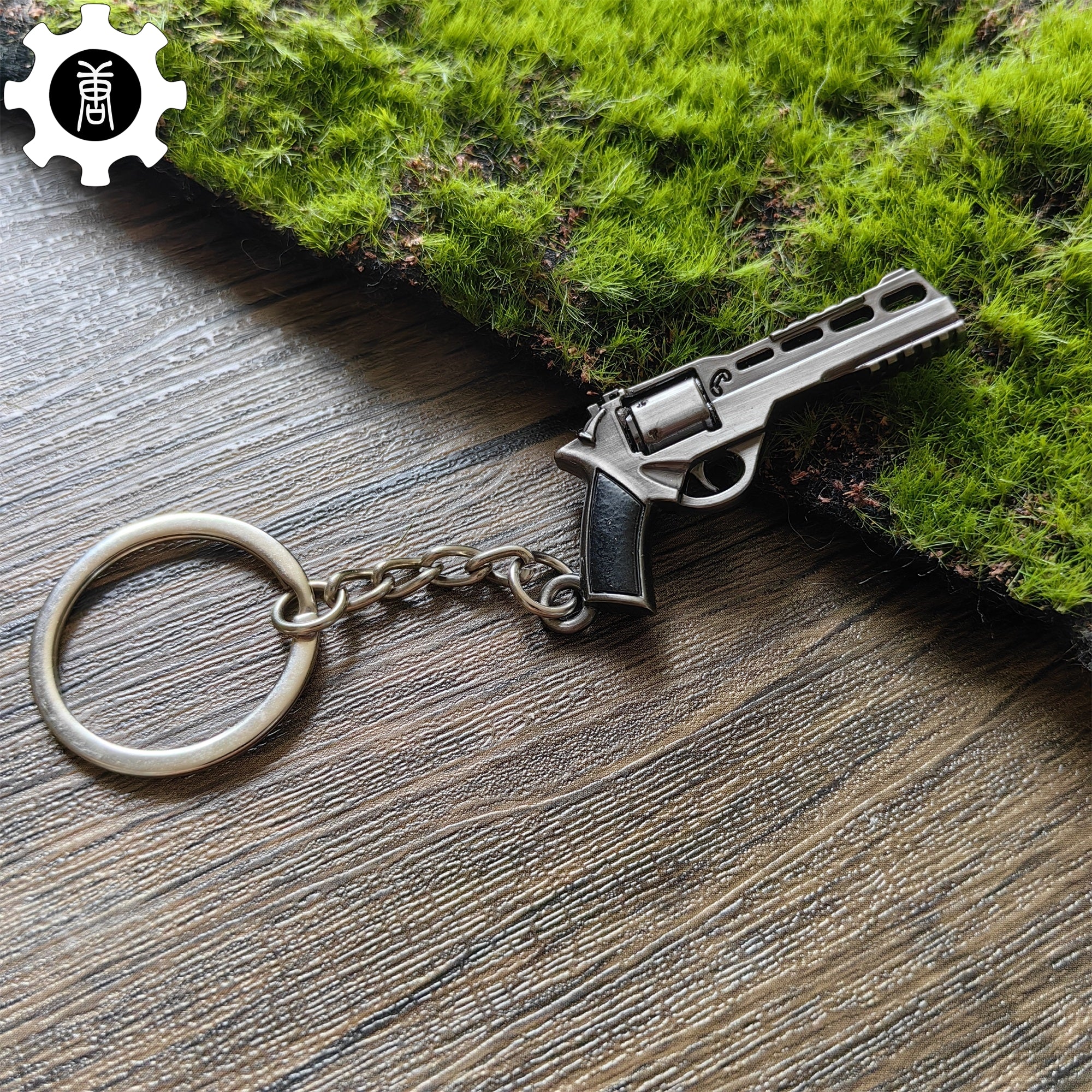 Mini Bull R45 Revolver Pistol Metal Keychain – Leones Marvelous Items