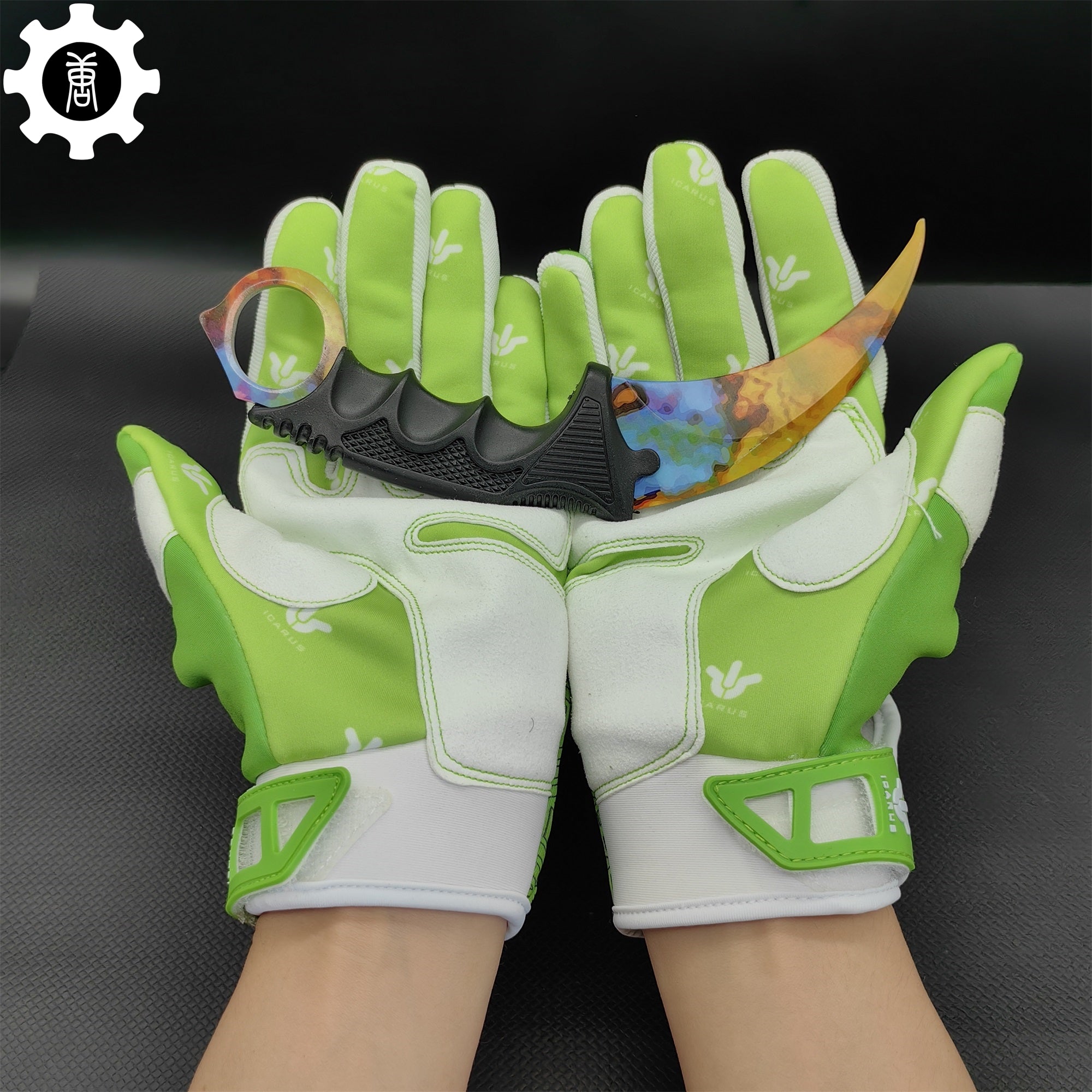 Hedge Maze Sport Gloves A Pair Cosplay Prop – Leones Marvelous Items