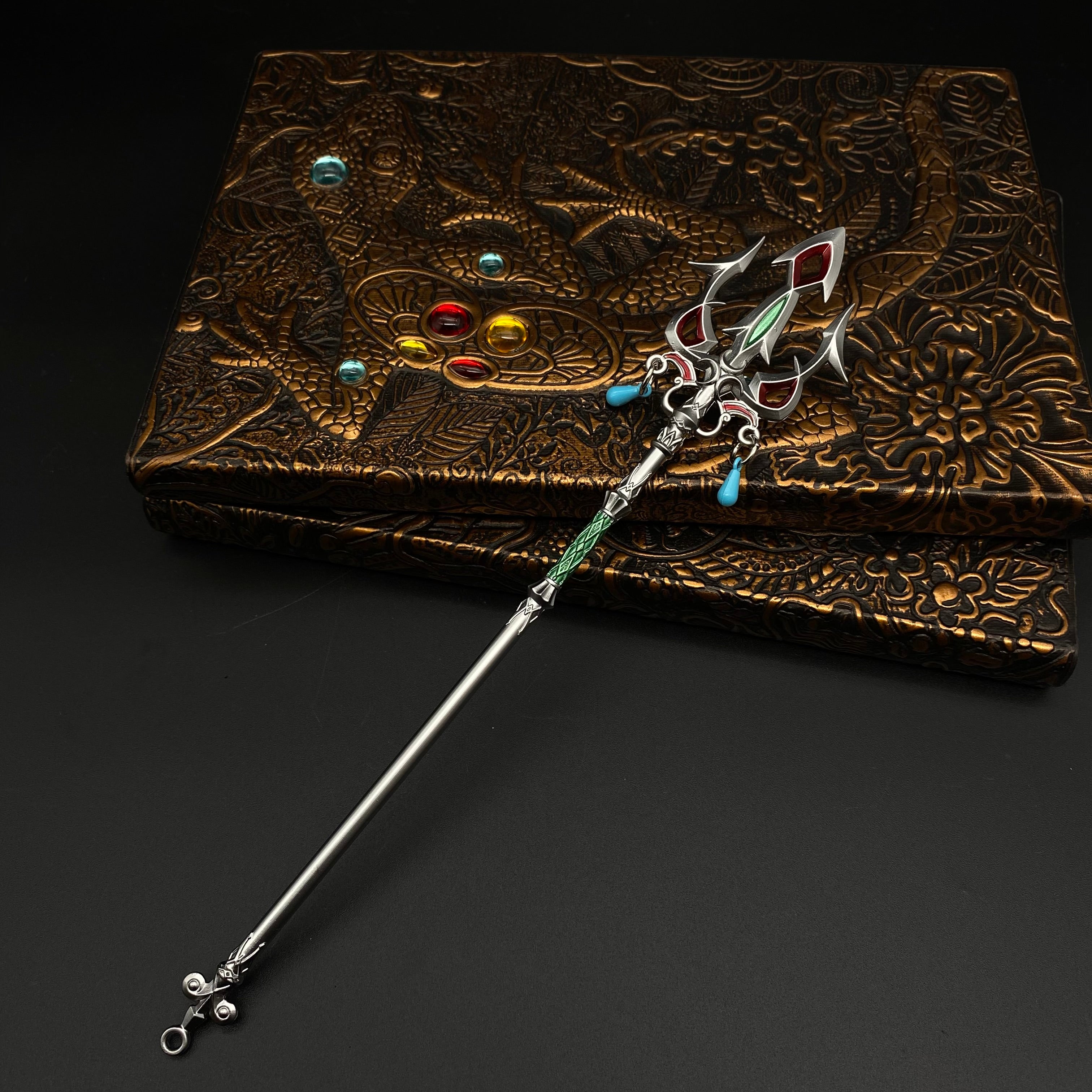 The Link Lightscale Trident Miniature Metal Replica 22CM/8.7" – Leones ...