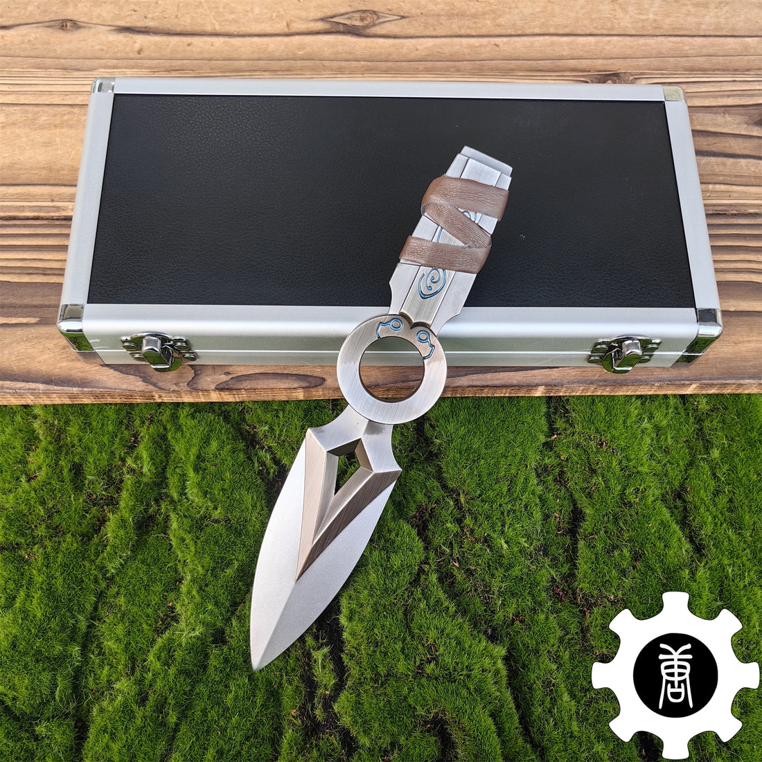 Jett Kunai Metal Jett Throwing Knife Life Size Replica – Leones ...