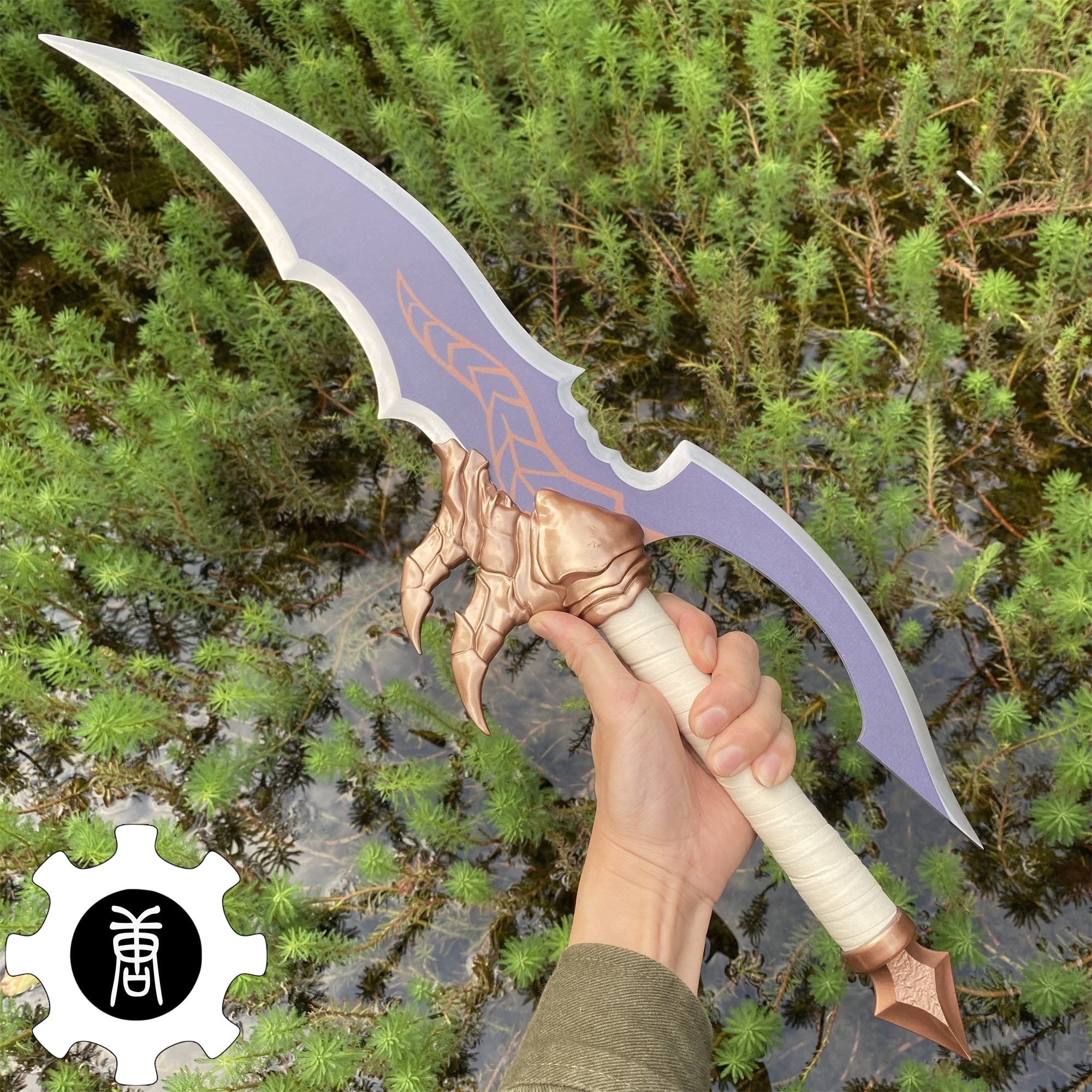 Kasaka's Venom Fang Dagger & Knight Killer Foam Dagger Life-Size Metal ...