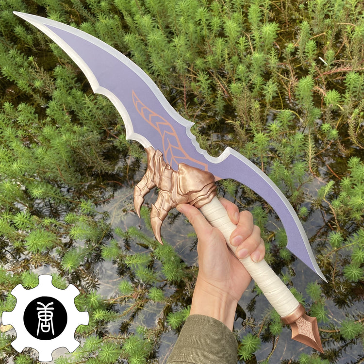 Kasaka's Venom Fang Dagger & Knight Killer Foam Dagger Life-Size Metal ...