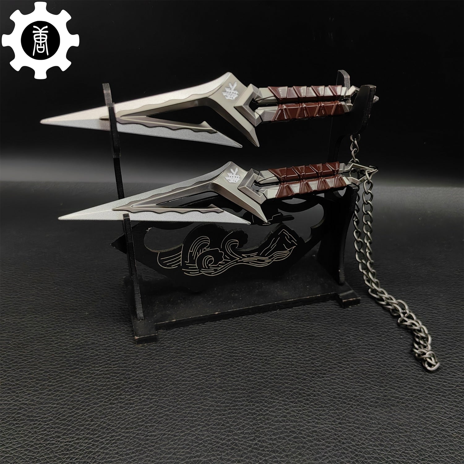 Kuronami no Yaiba A Pair Game Metal Prop – Leones Marvelous Items