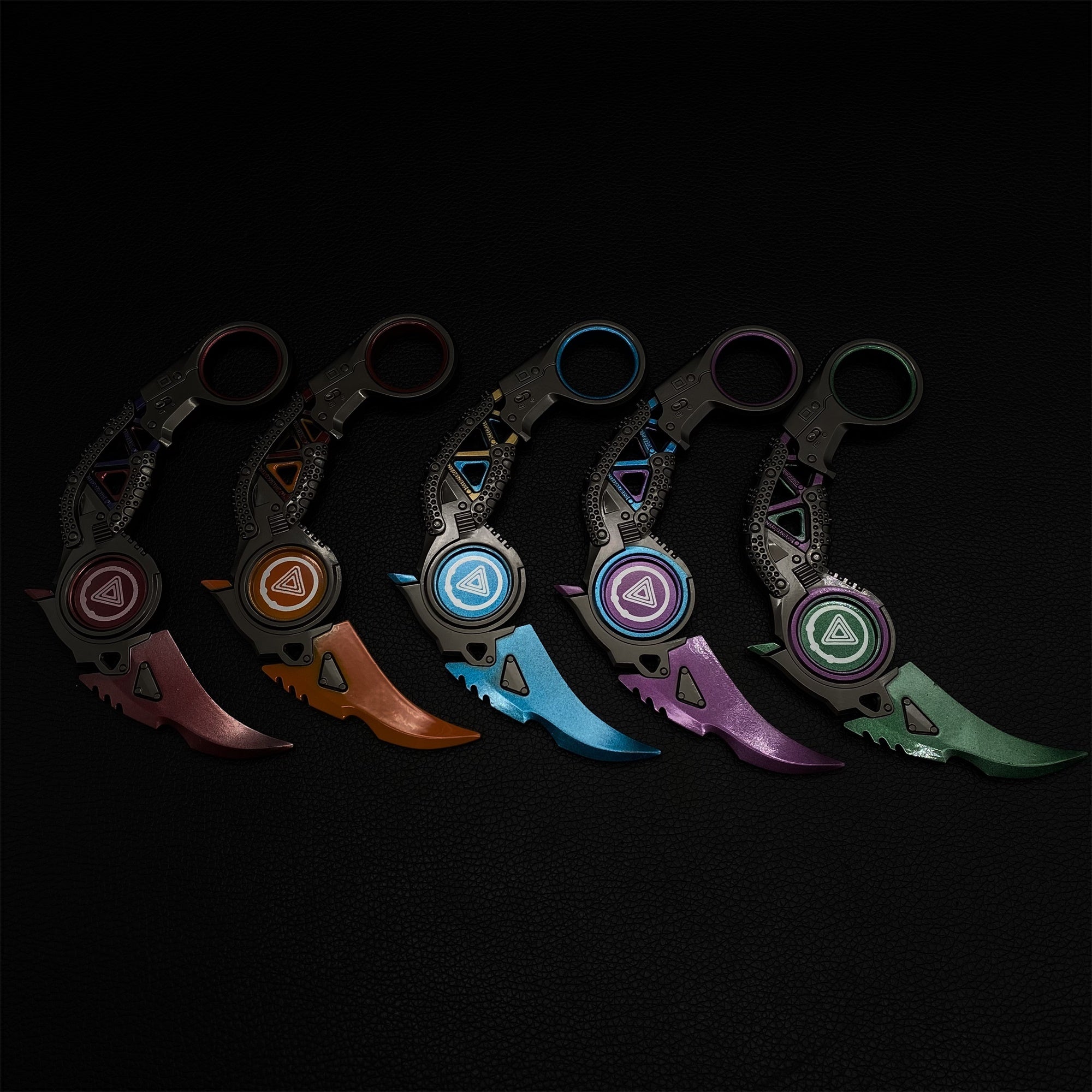 Raptor's Claw Karambit Metal Collection – Leones Marvelous Items