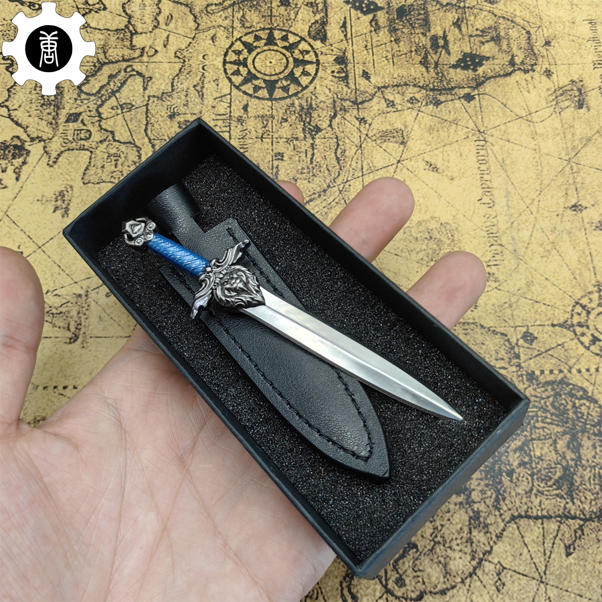 WOW Stormwind Sword Mini Metal Replica Unboxing Tool – Leones Marvelous ...