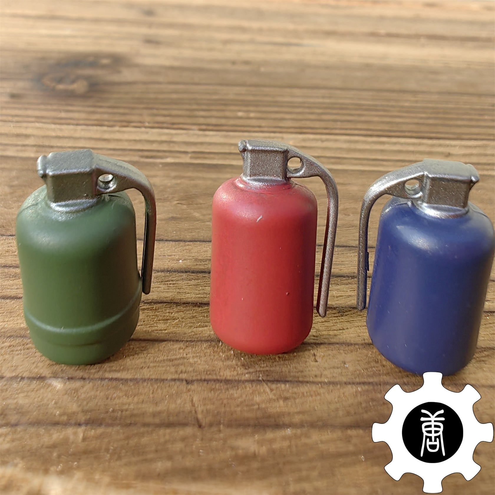 Re4 Leon S Kennedy Metal Mini Weapon Suitcase 11 in 1 – Leones ...