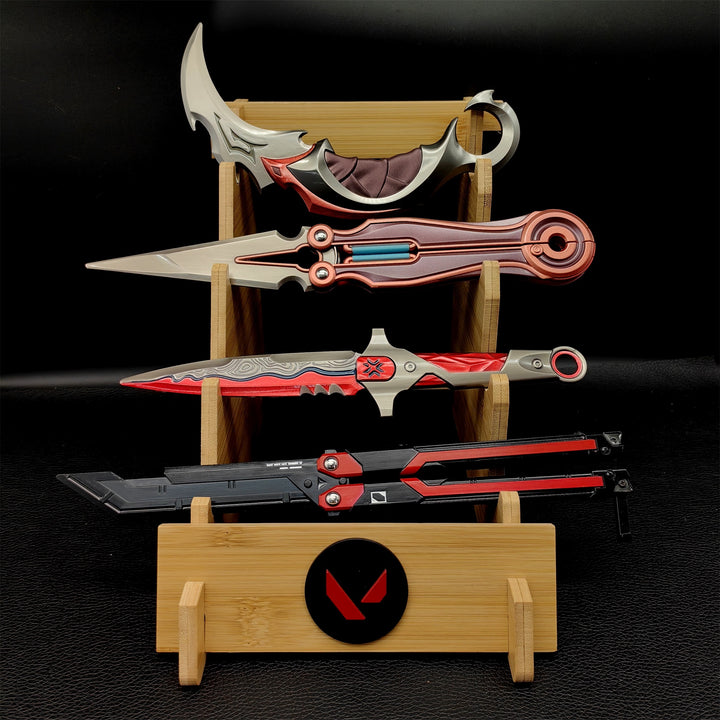 Heirlooms & Val Knife – Leones Marvelous Items