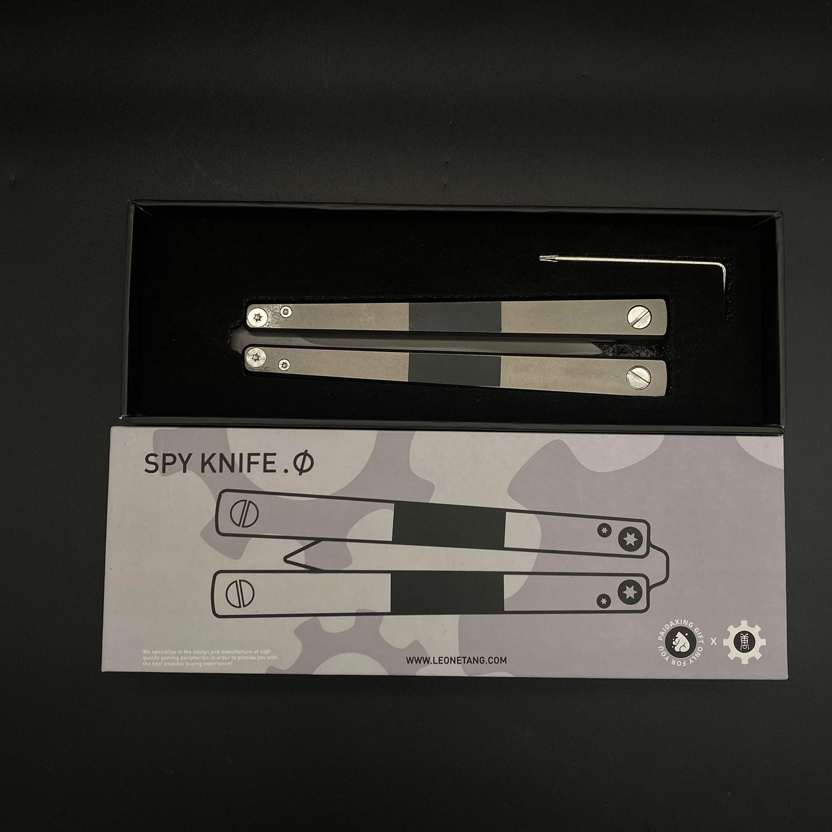 High-End TF2 Spy Knife Balisong Trainer – Leones Marvelous Items