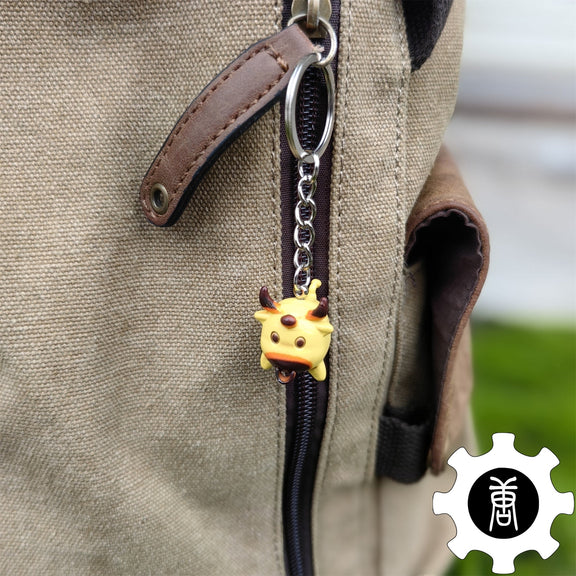 Val Gun Buddy Keychain Backpack Decor 4 In 1 Pack – Leones Marvelous Items