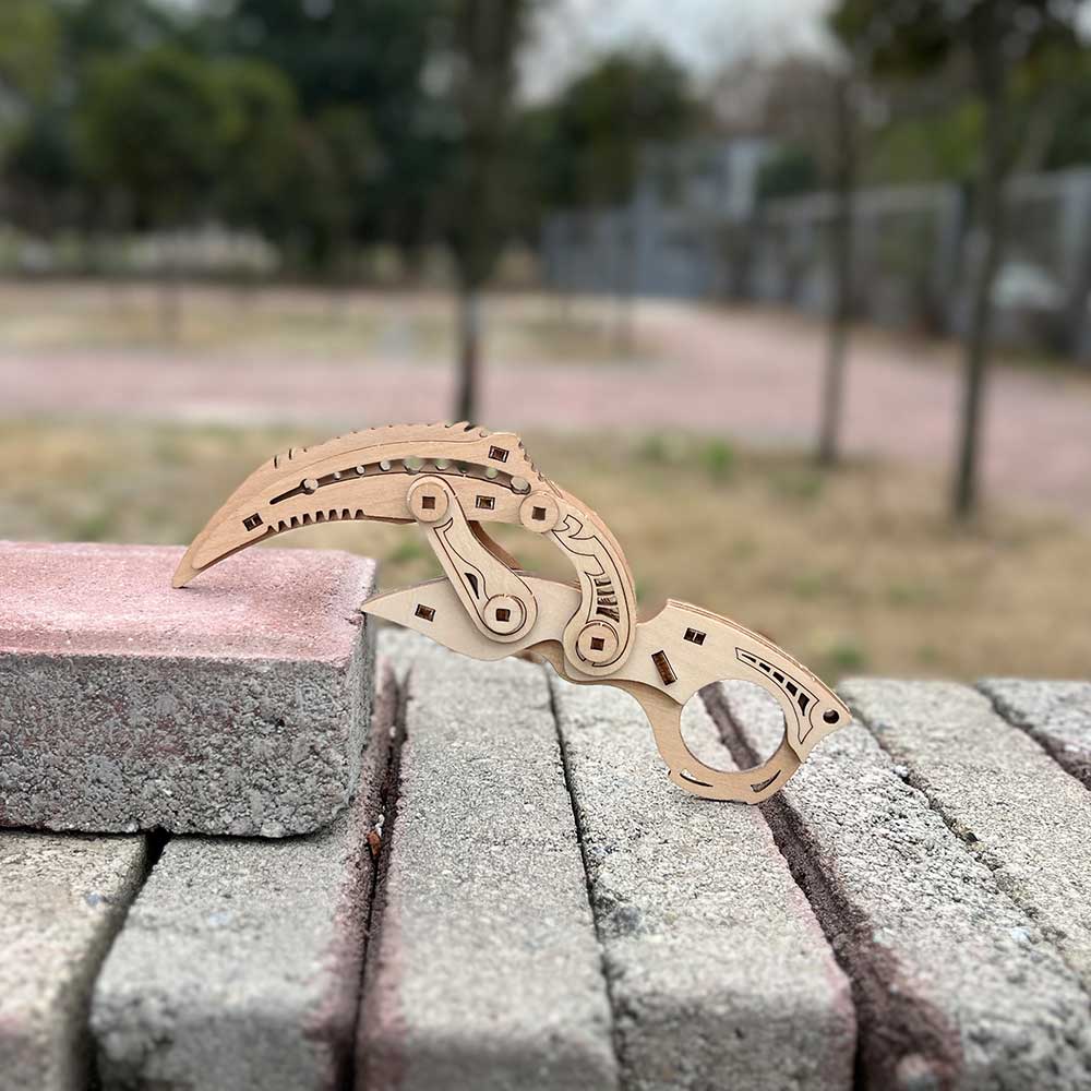 6 Cool Wooden Knife Model Kit 3D Blade Puzzle Toy – Leones Marvelous Items